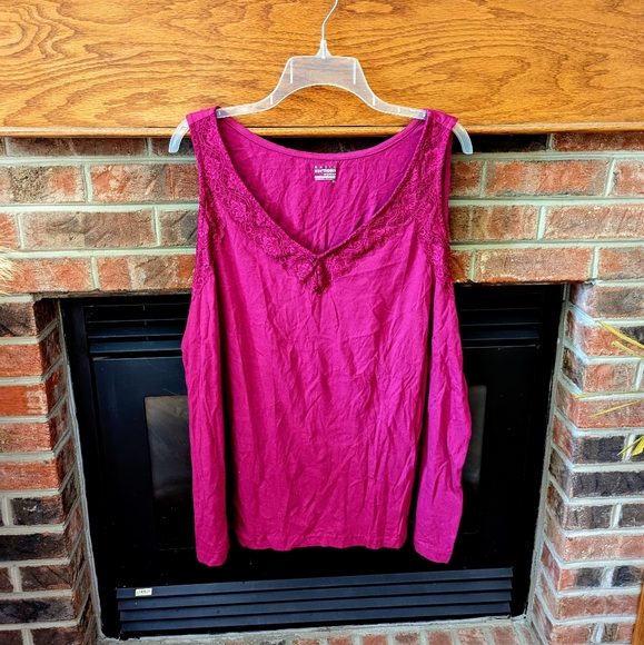 Basic Editions | Tops | Basic Editions Brand Super Soft Lightweight ...
